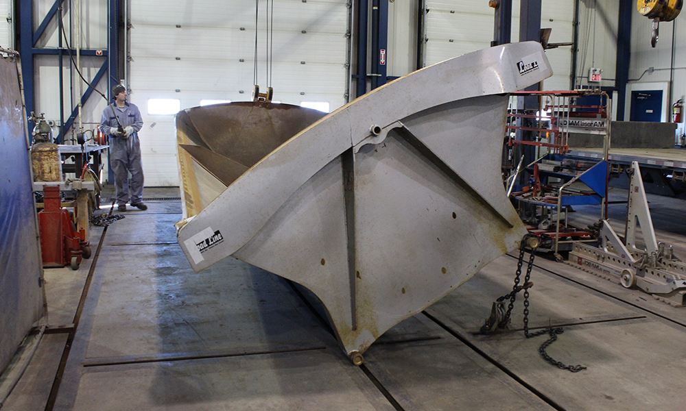 Truck and Trailer Frame Straightening - Hayworth Equipment Sales, Edmonton
